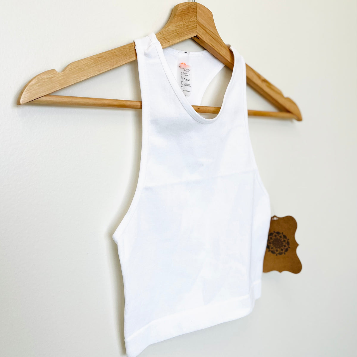 White Razorback Athleisure Top – Naturally Namaste365